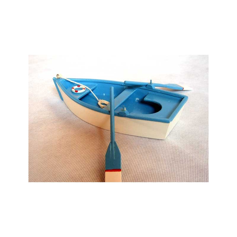 Bateau avec rames marin