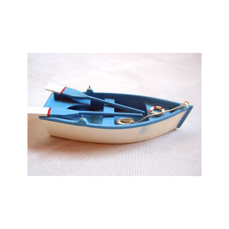 Bateau avec rames marin