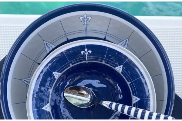 Dessert dish PACIFIC for a gift or present