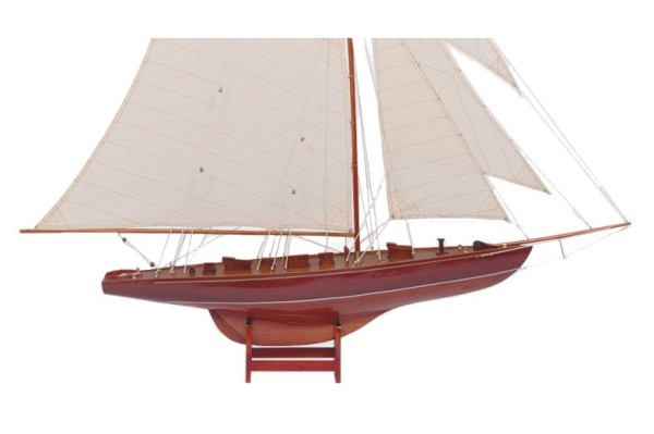 America's Cup Columbia sailboat Model size Length: 50cm - Height: 63cm