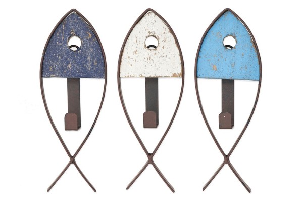 Set of 3 hangers in the shape of a blue wooden fish